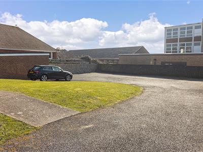 Chesswood Road, Worthing Offers In Excess Of £125,000 Sold
